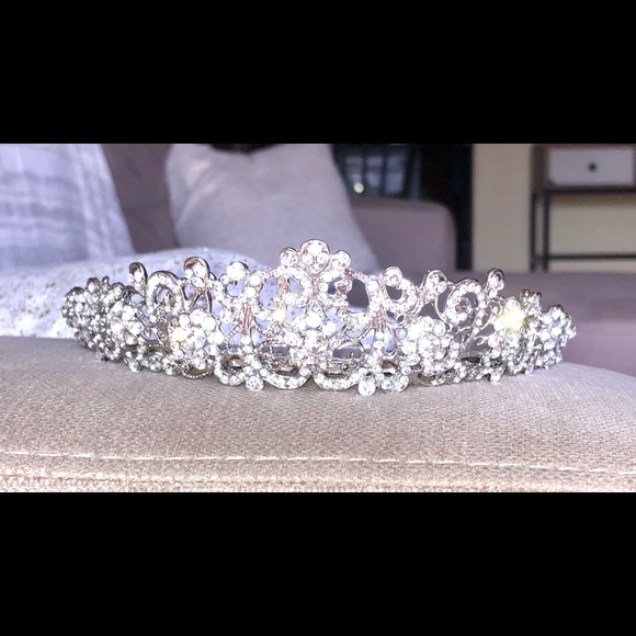 Ansonia bridal | Accessories | Ansonia Style 8796 Wedding Tiara | Poshmark